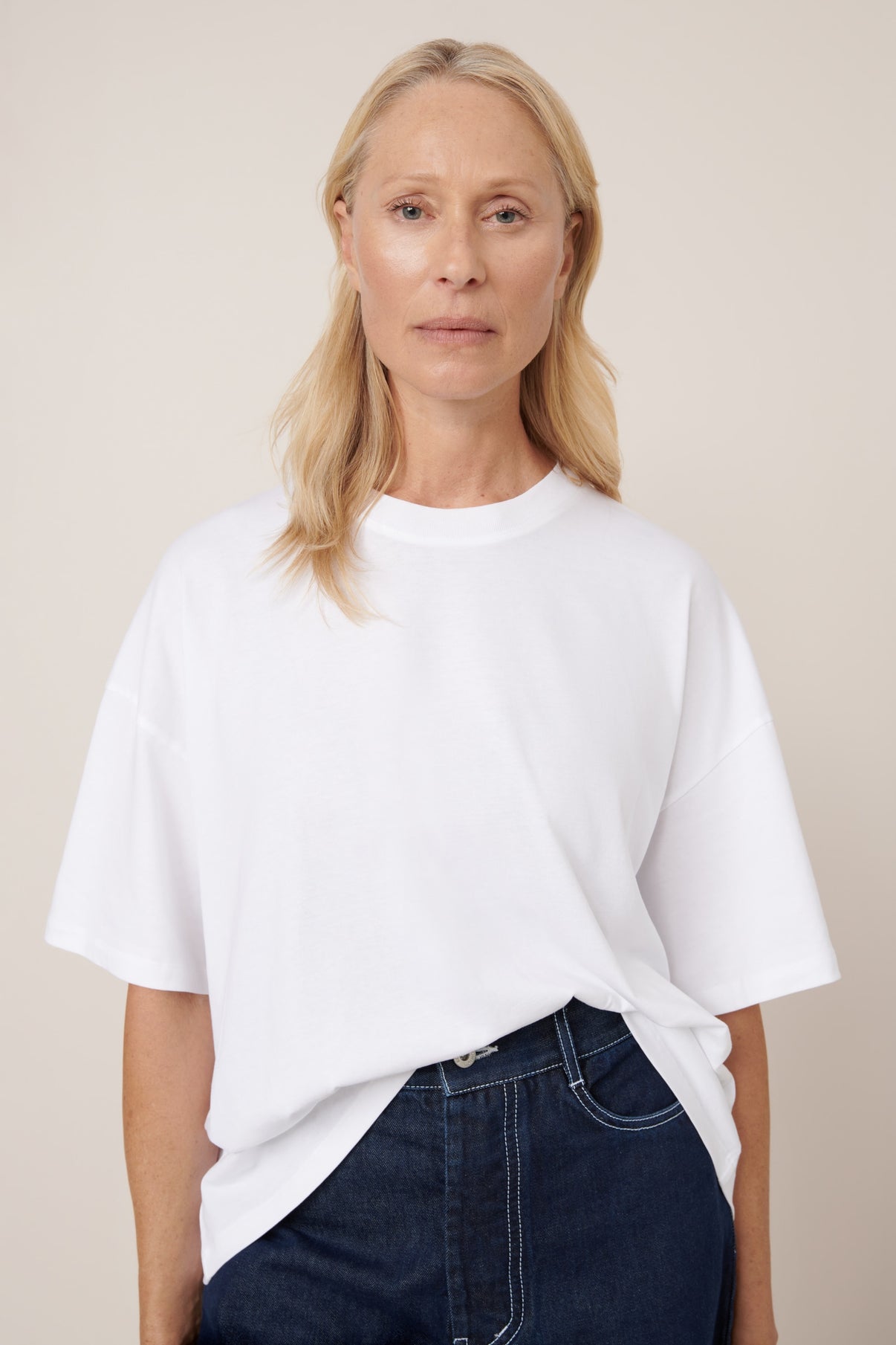 Shop Oversized Boxy Tee - White | Kowtow Clothing | Kowtow